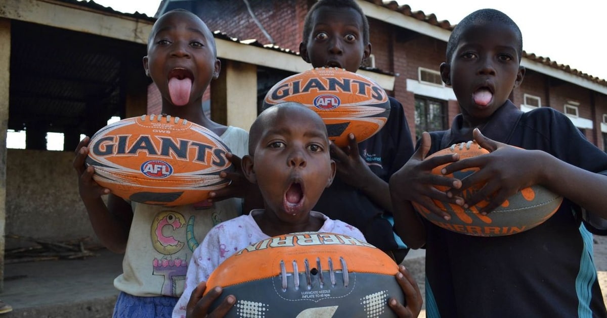 Kids get a Lift from Downie